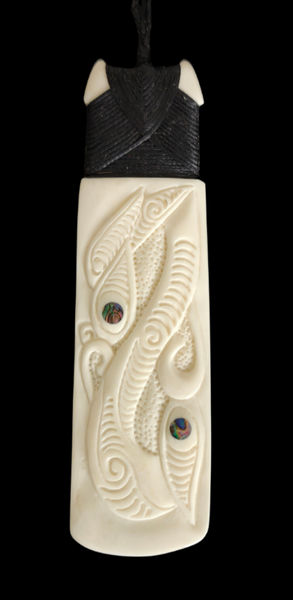 Curved Toki Bone Carving Necklace - 138mm – Souvenir Factory Shop