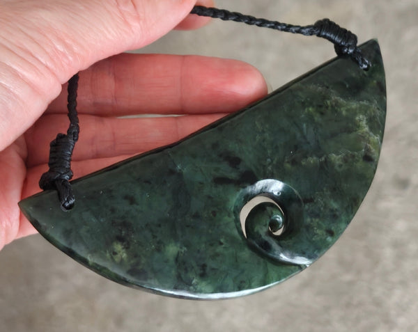 NZ Greenstone Single Koru Breast Plate Pendant #10 – Souvenir Factory Shop